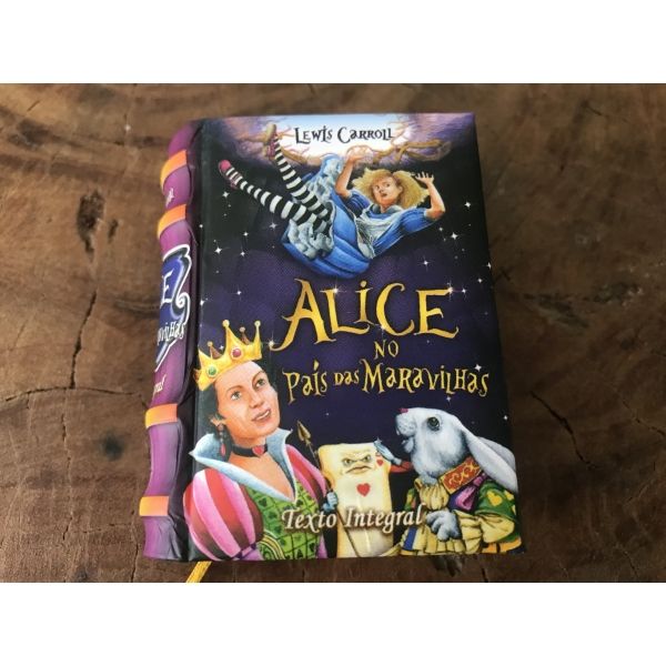 Mini Livro Alice no país das maravilhas - Museu da Escrita em Fortaleza